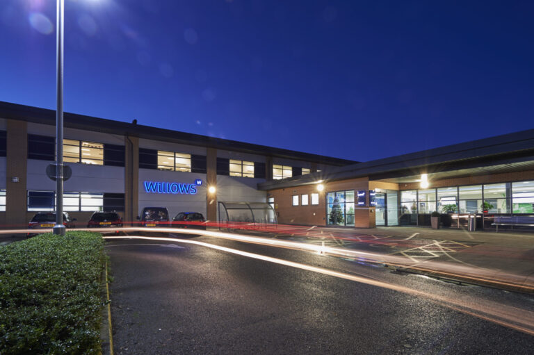 Home | Willows UK | West Midlands